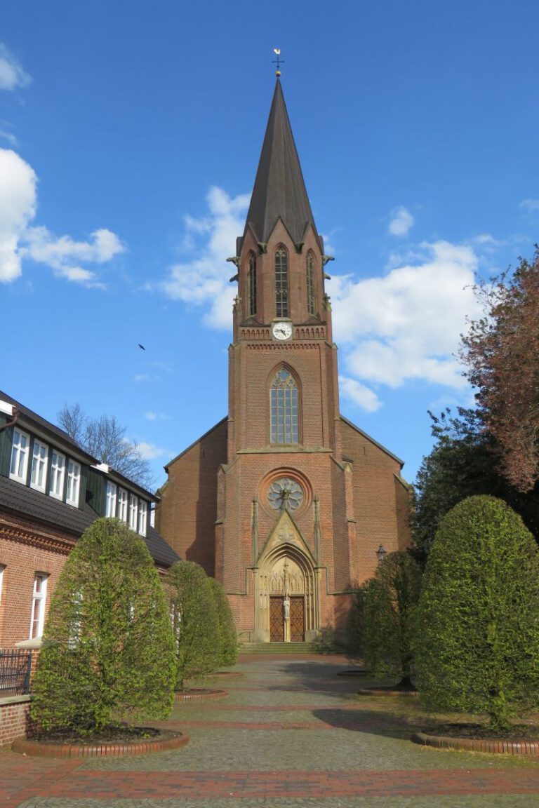 Kirche St. Katharina von Siena | Gast in Lindern